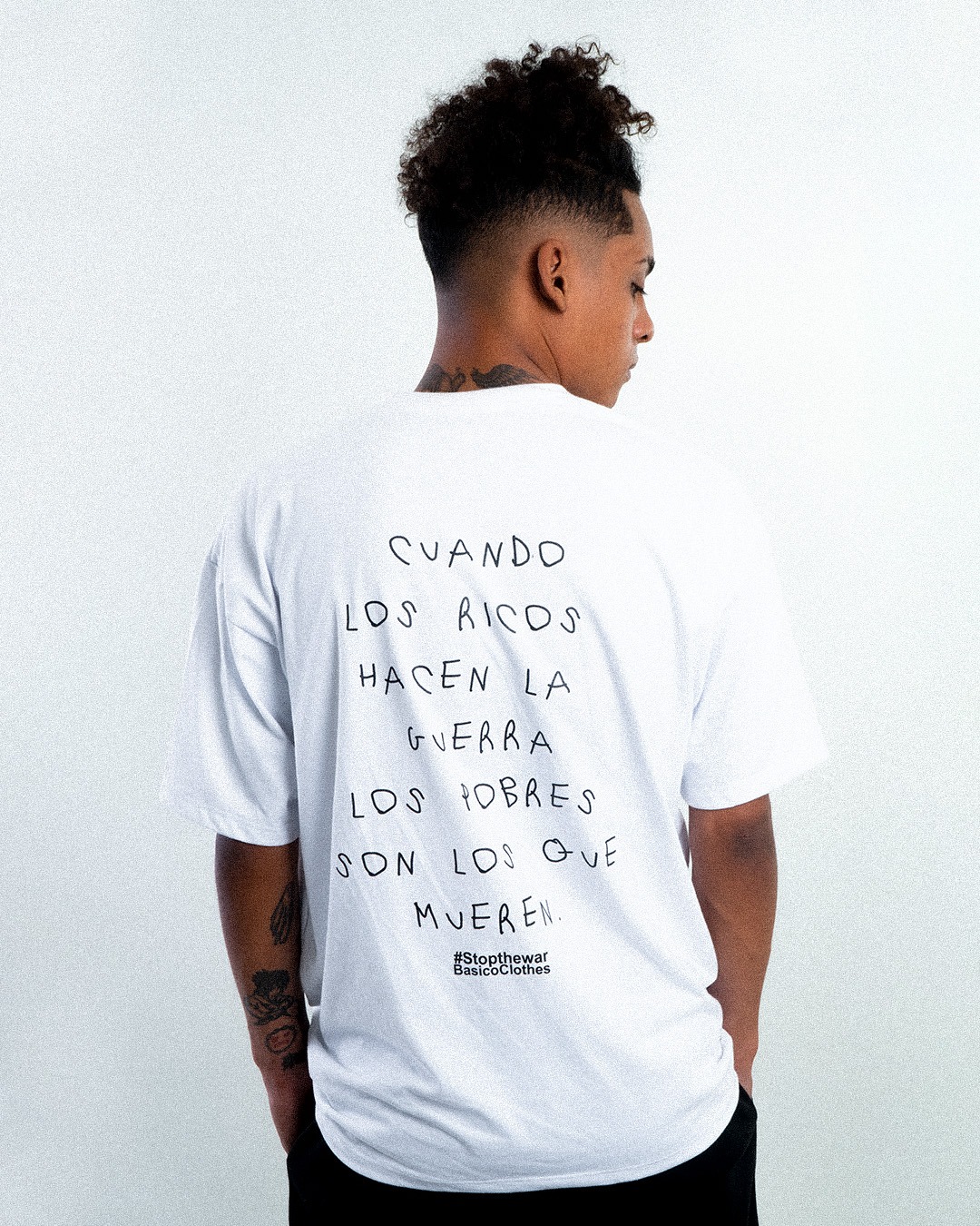MF54 – Franela Oversize “Peace Is The Smartest Thing” - Basico Clothes🏳️